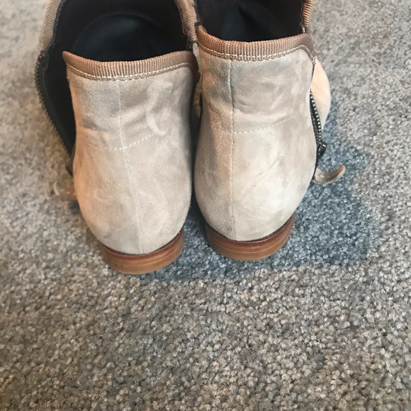 Bernardo | Shoes | Bernardo Bootie | Poshmark